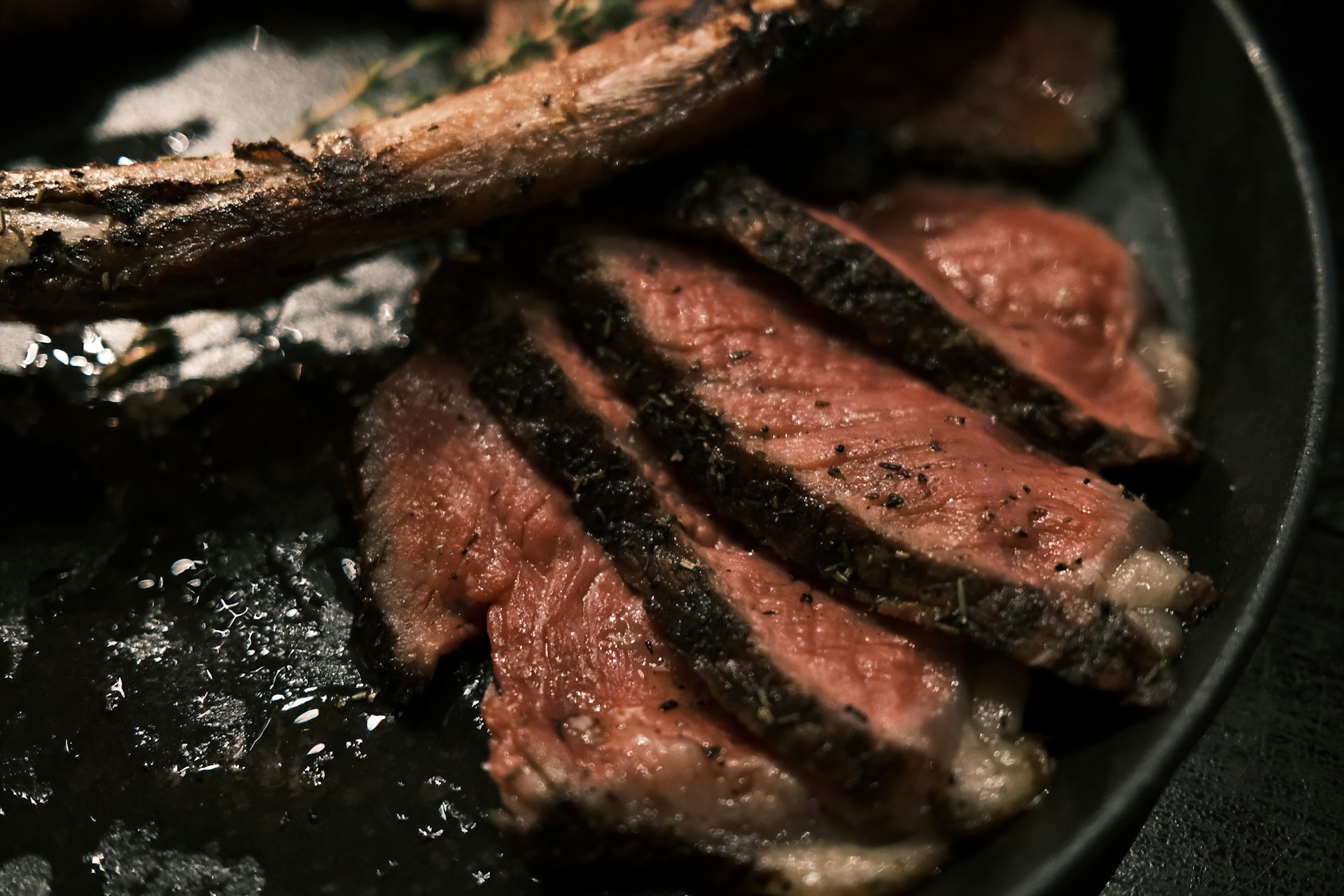 Purist's Paradise: 10 Strict Carnivore Recipes for the Dedicated Meat ...